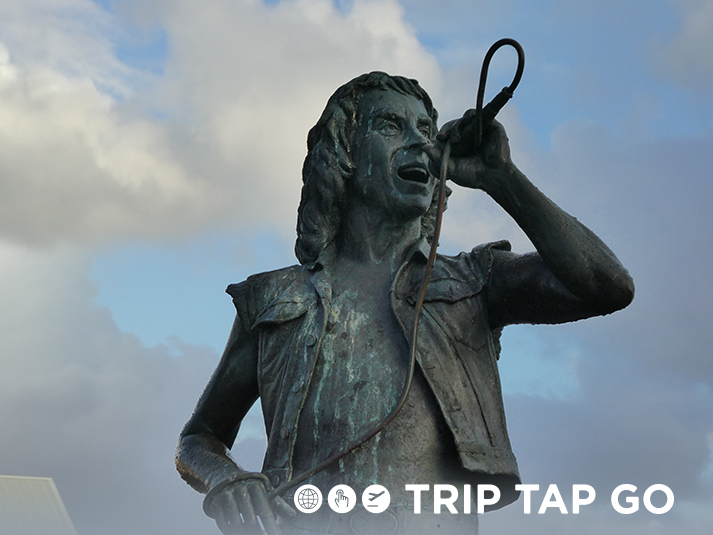 How to Visit the Statue of Bon Scott in Fremantle